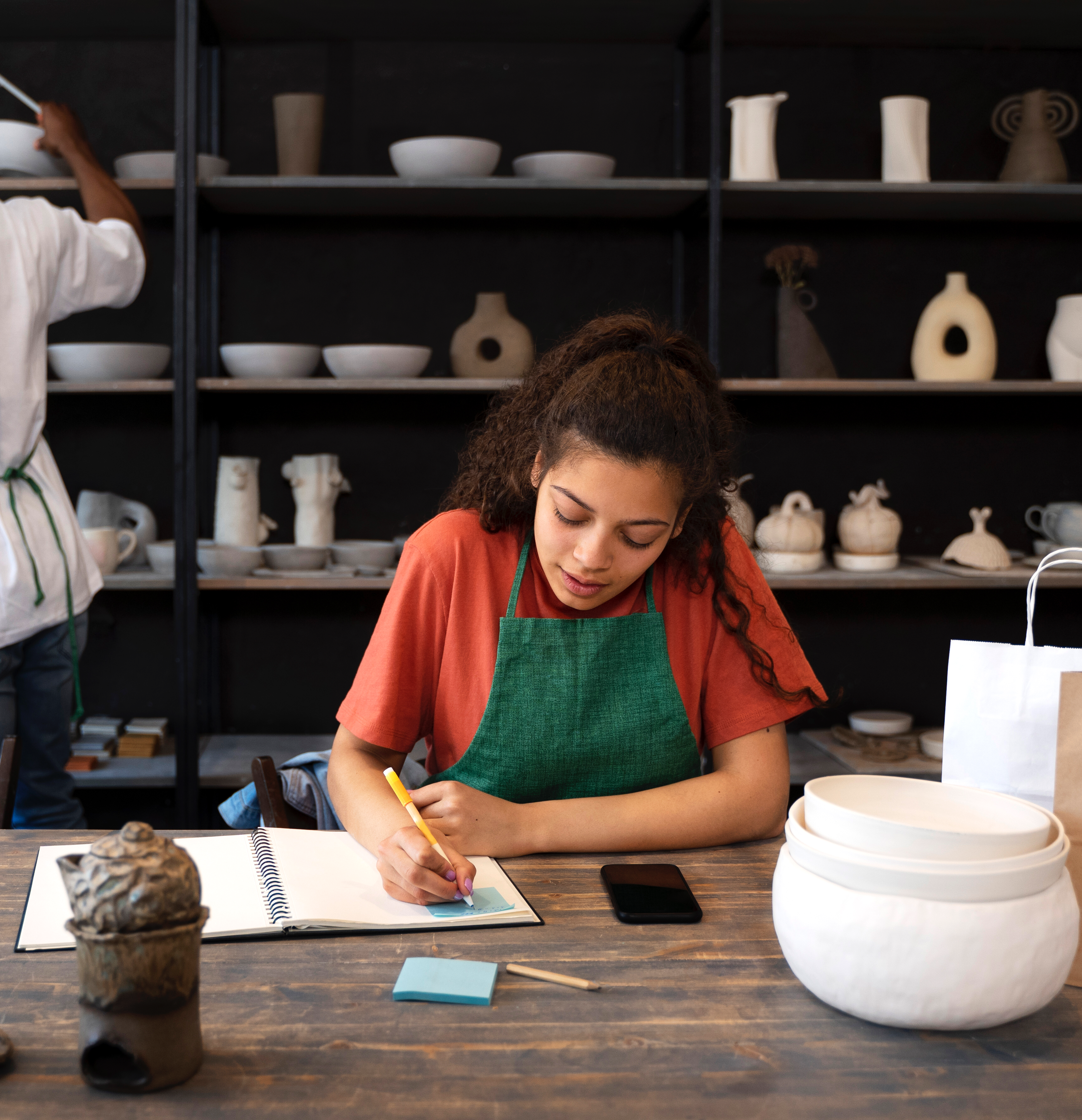 Tentang Kami - Creatopia